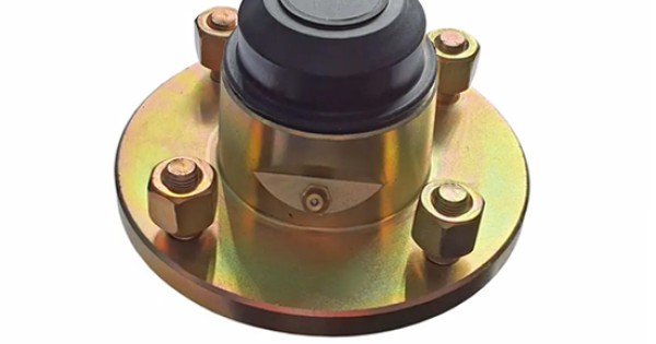 Cast Hub Assembly 4stud on 4" PCD - Trailerstuff | Trailer Parts ...